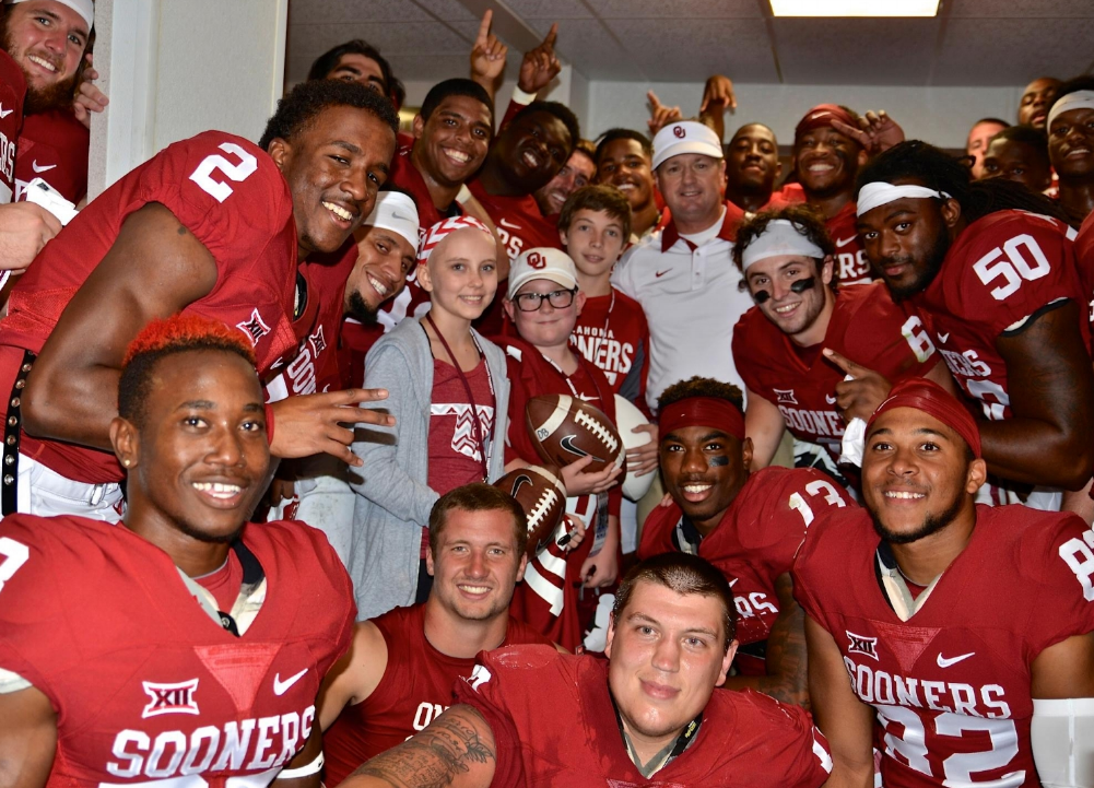 Special Spectators Use SMS To Help Sick Kids Feel Like VIPS